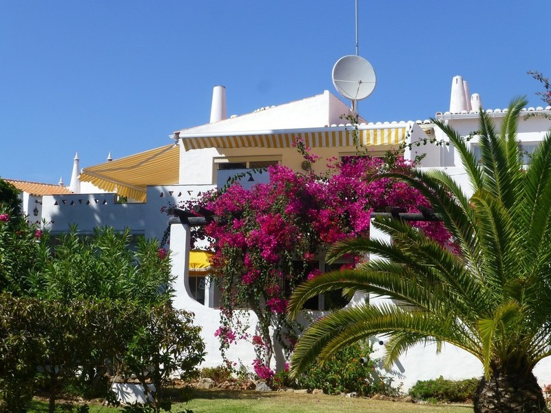 5.00 Zimmer Villa in Vila Senhora da Rocha | DNZ-12350