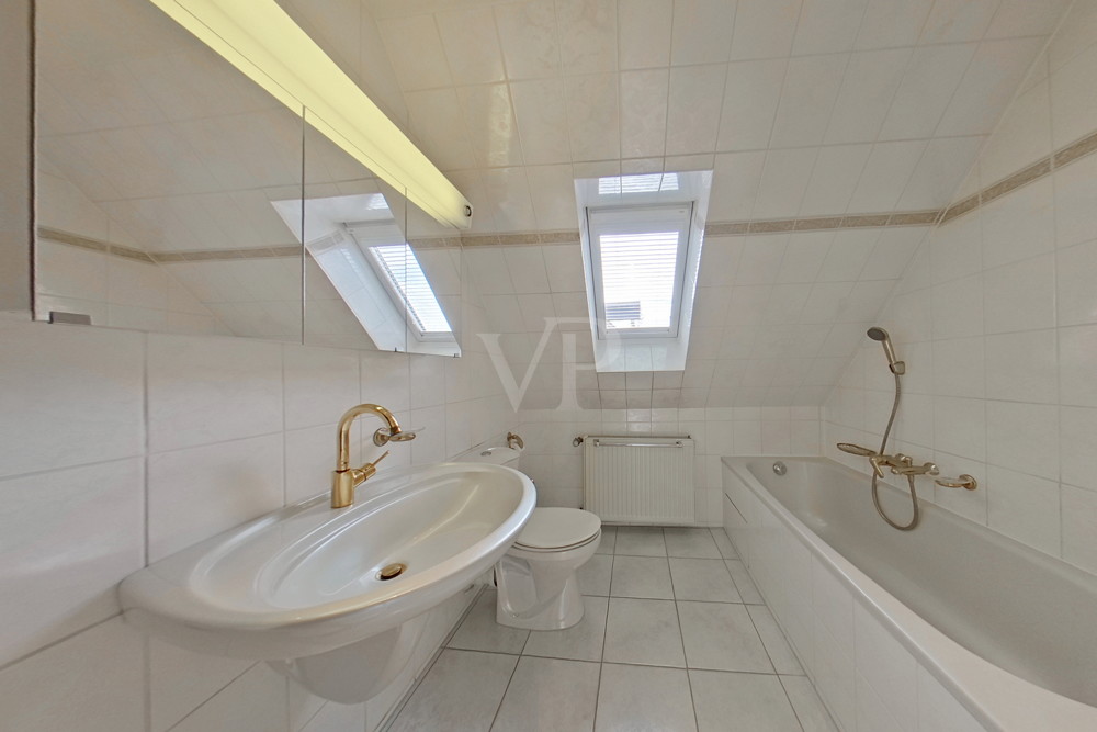 8.00 Zimmer Mehrfamilienhaus in Bornheim / Walberberg | DNZ-158748