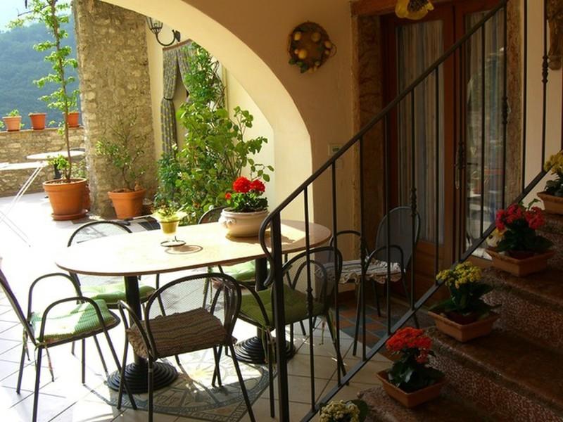 Gardasee - Rustico mit 6 Wohnungen und Pool in historischer Zone ...