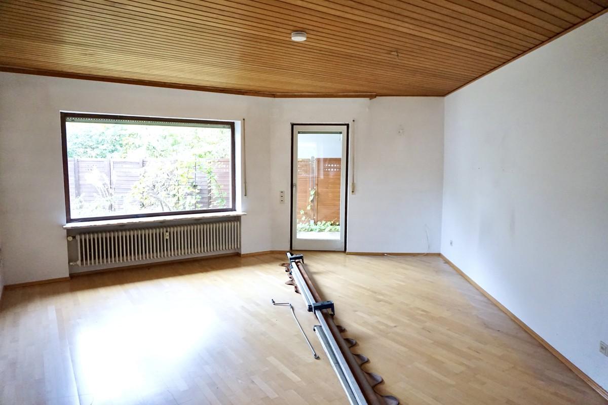 Charmante Wohnung mit Garten in Alterlangen - Renovierungsprojekt mit ...