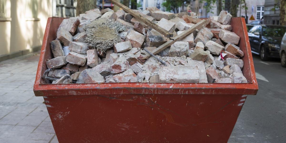 Bauschutt-Container: Größen, Arten und Kosten für Abfall-Container